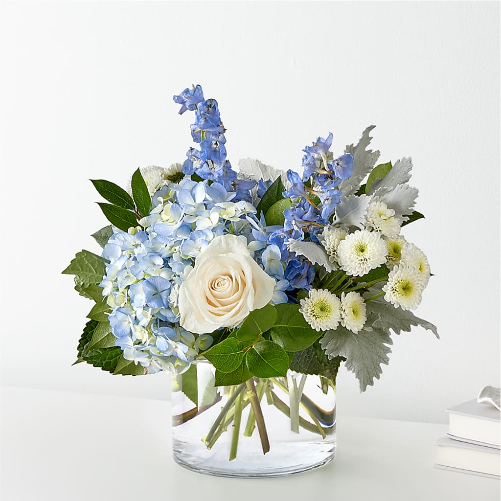 Bellflower Florist | Same Day Flower Delivery by Daneiry's Flowers